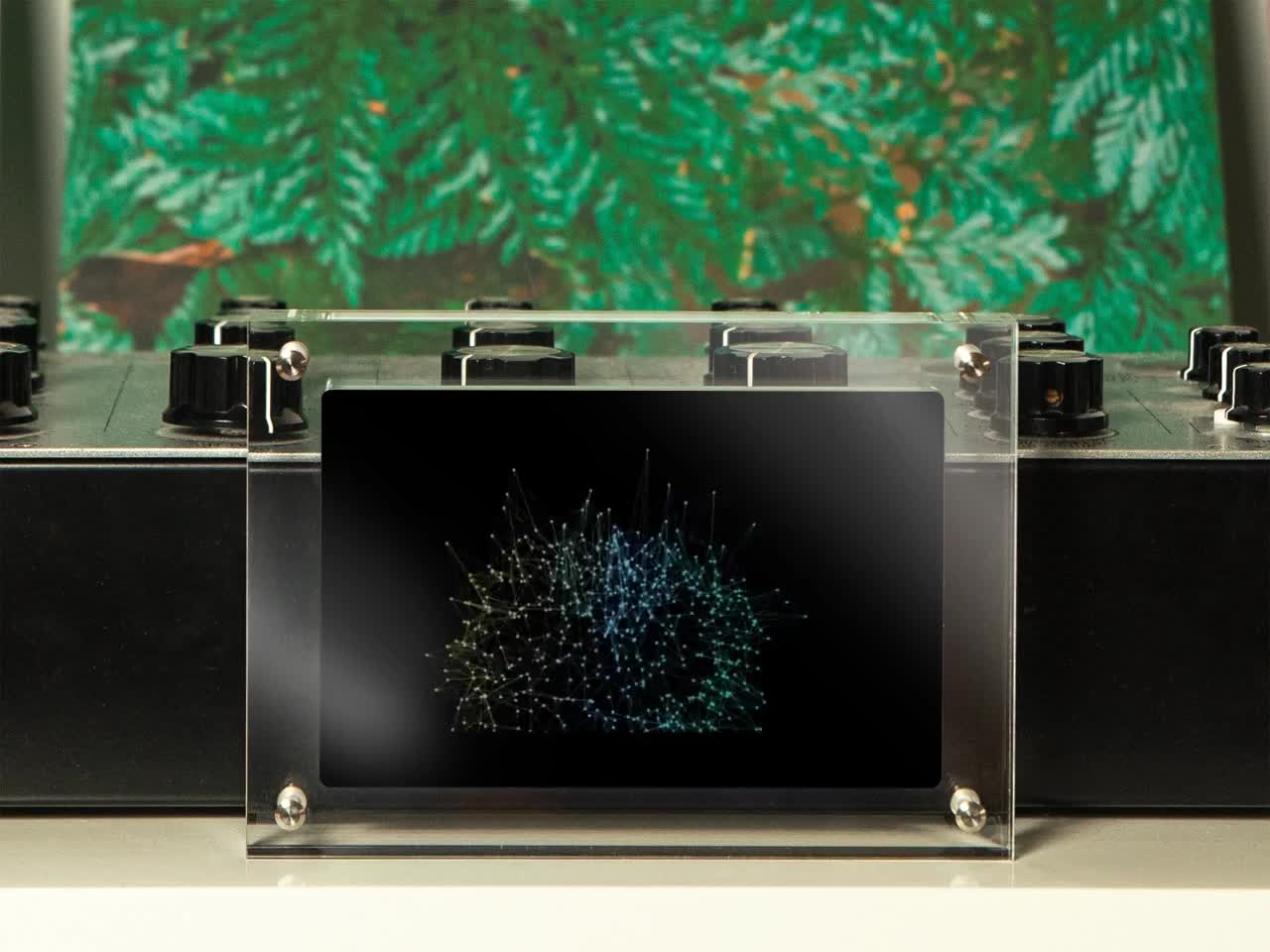 Perennial Pixels #968 | Infinite Objects