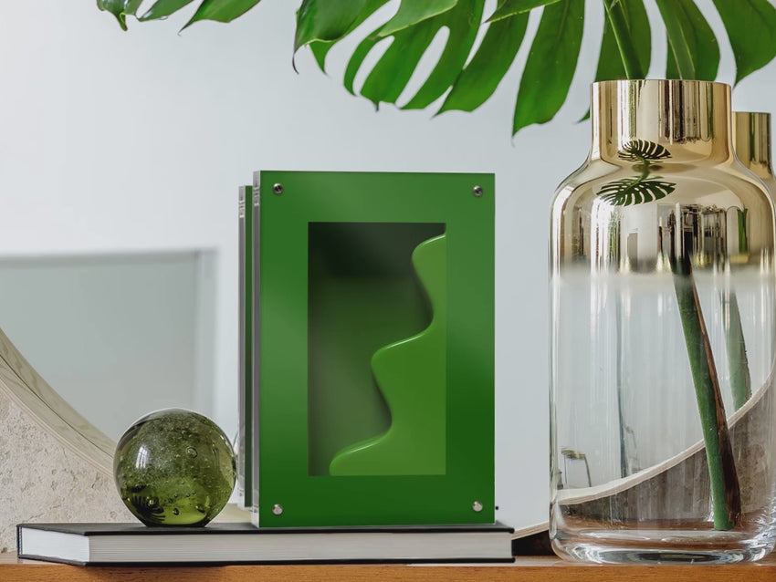 Green Drip Screen | Infinite Objects